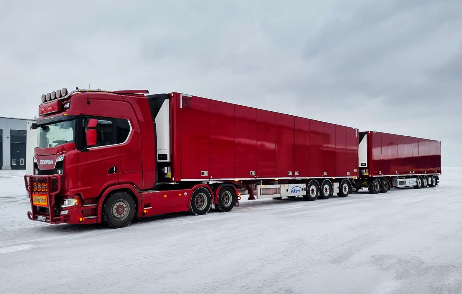 Ekeri refrigerated trailers for Kacpi Logistic: Setting new standards ...